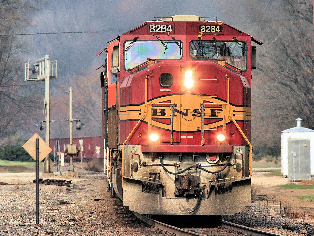 BNSF 8284
